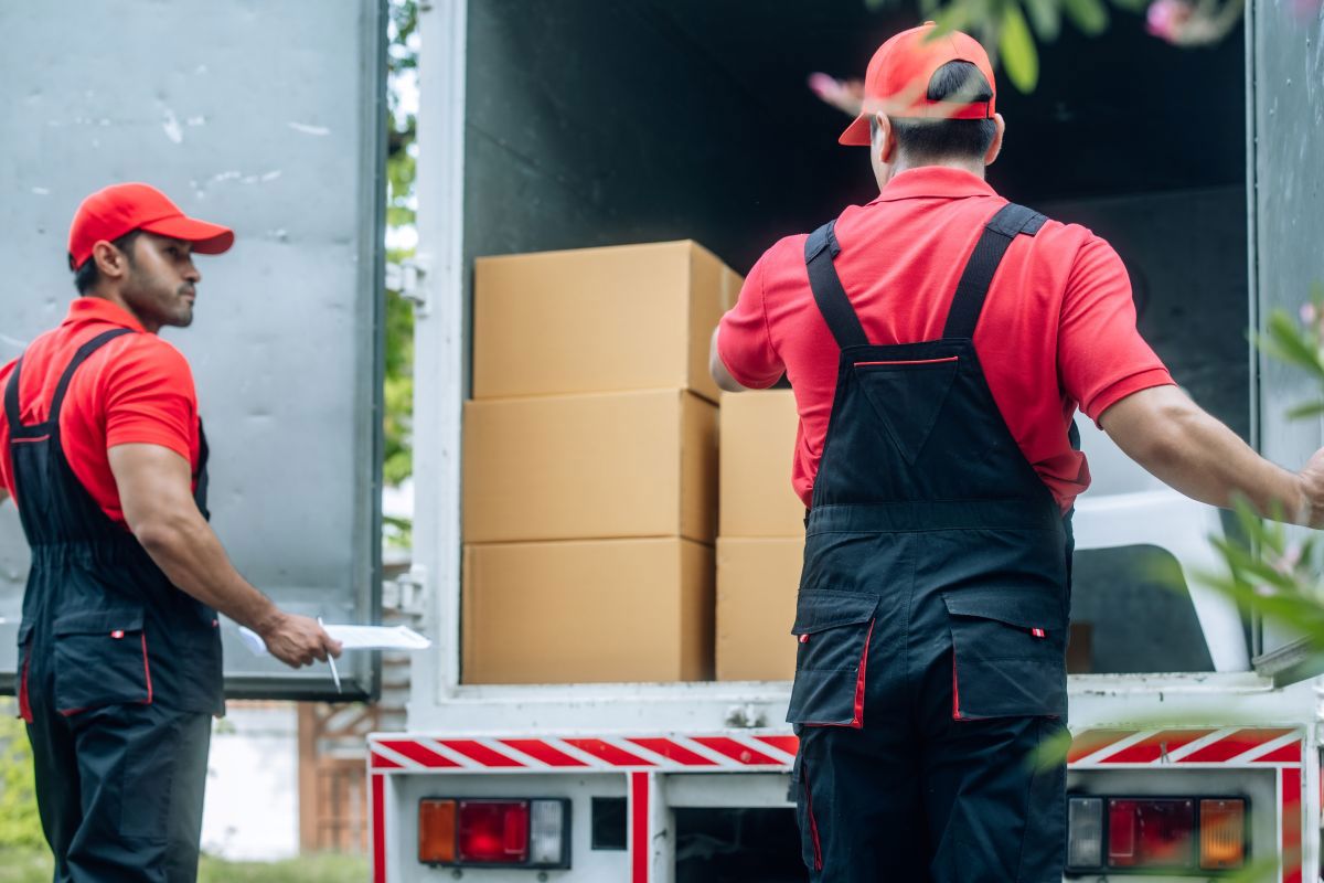 Manual Handling & Prevention of Back Injury | Safety 'n Action